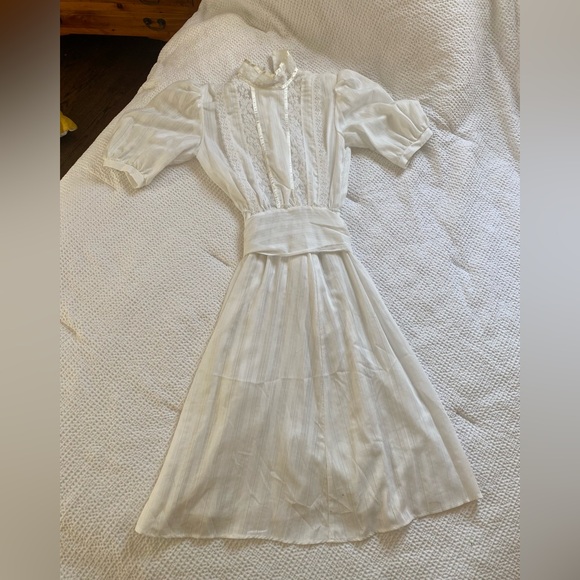 Gunne Sax | Dresses | Vintage Gunne Sax By Jessica Mcclintock Ivory ...